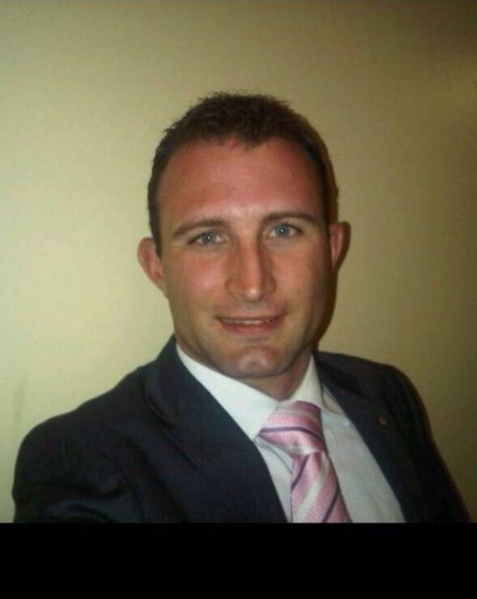 caroline3 – STOP BRETT JOSEPH